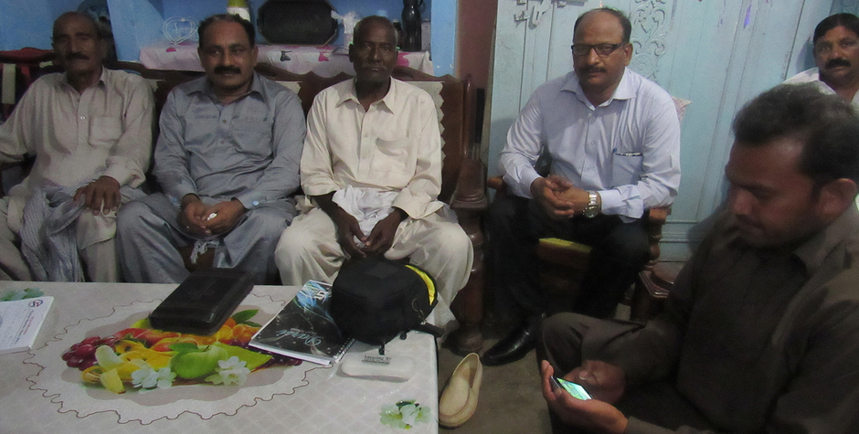 Local Police Prevents Religious Outrage Against Christians In Pakistan